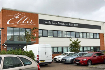 Ellis Fleet Livery & Building Signage | Symbol Sam Signs